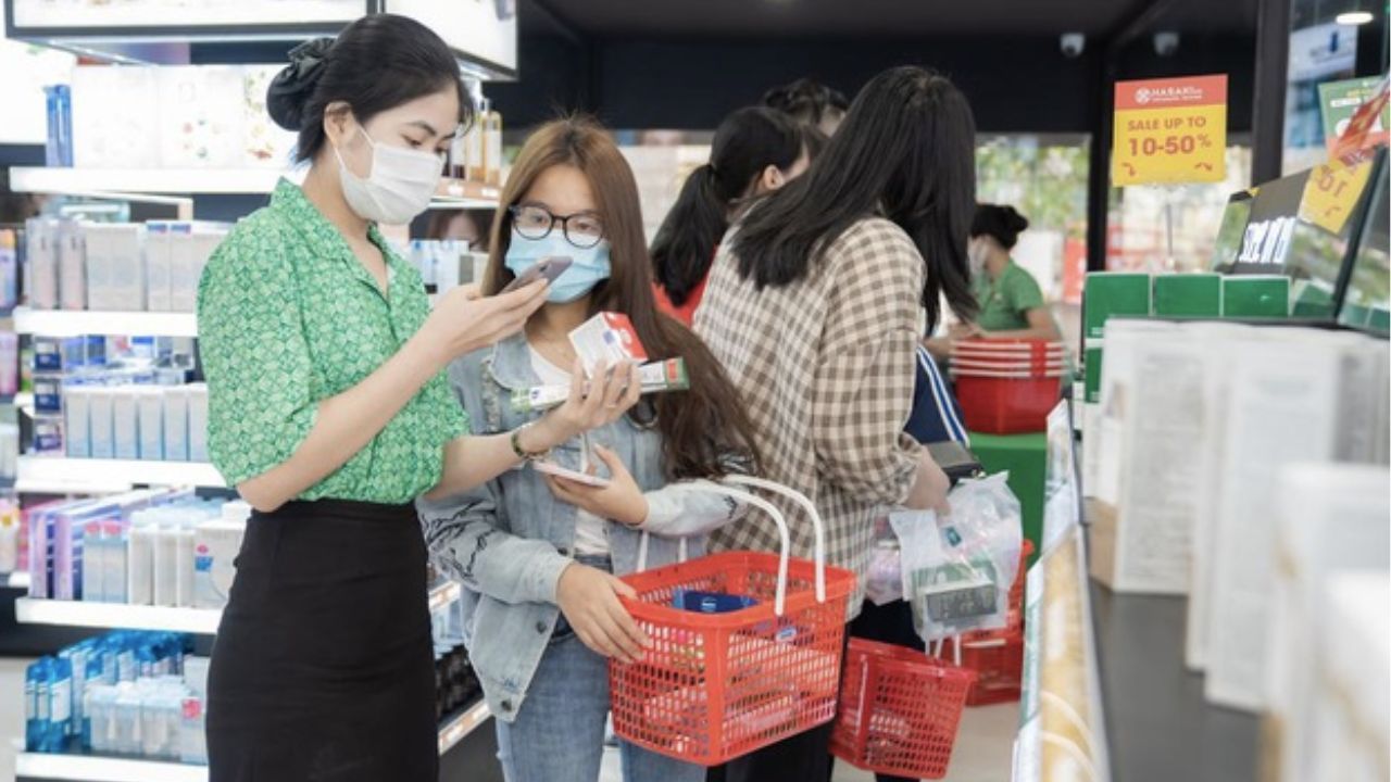 Hasaki tuyển dụng các vị trí nào, yêu cầu công việc có khó không?